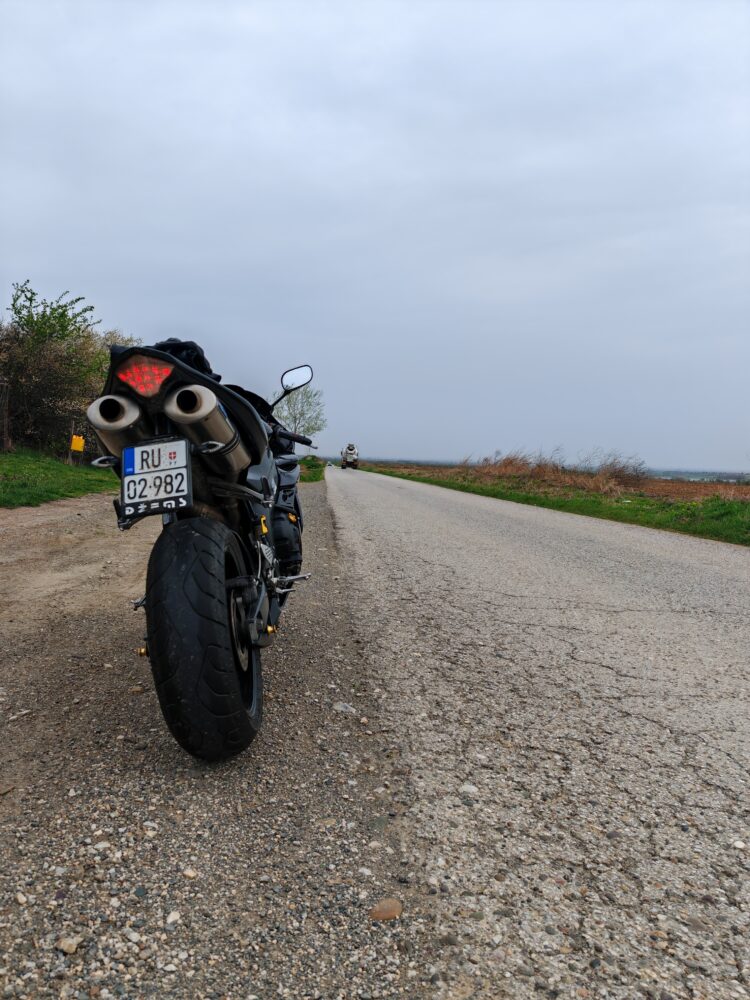 04-06 Yamaha YZF-R1 Top Speed & Acceleration Performance Review - MotoStatz