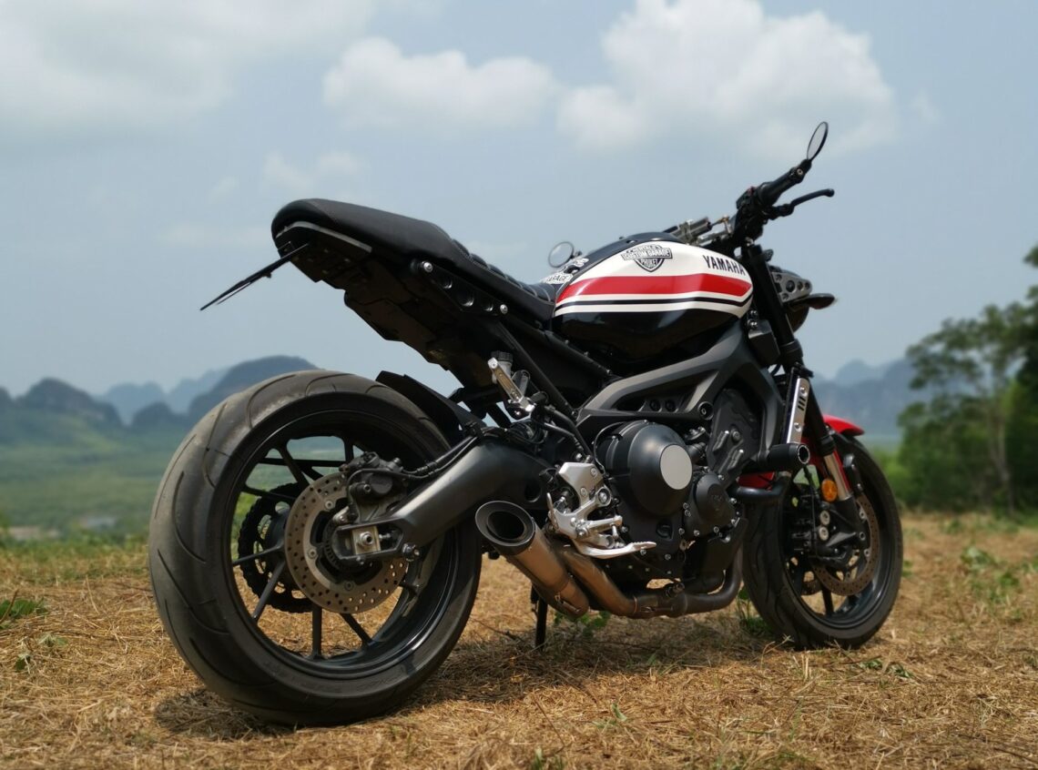 Yamaha XSR900 Top Speed & Acceleration - MotoStatz