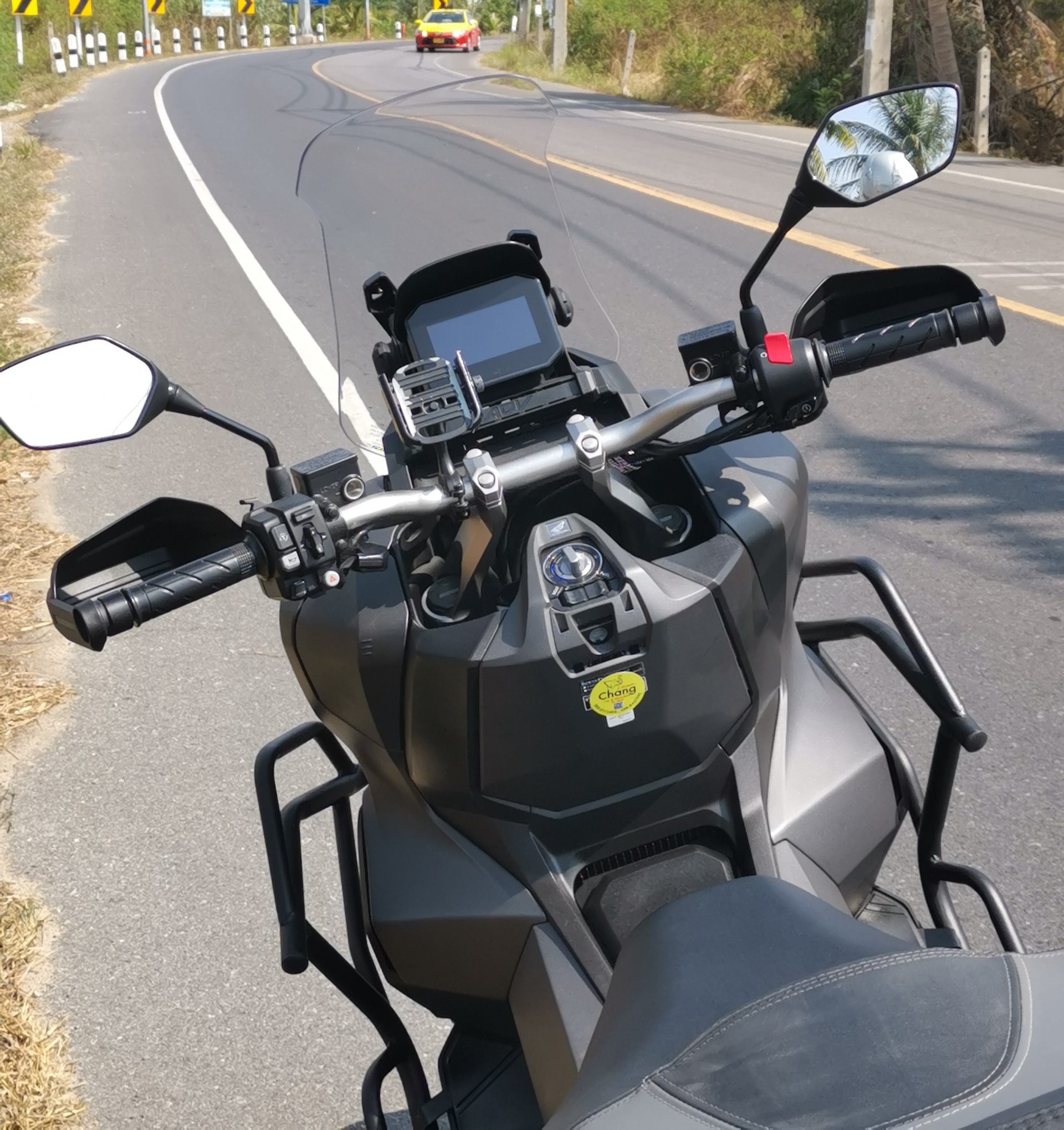 Honda ADV350 Top Speed & Acceleration - MotoStatz