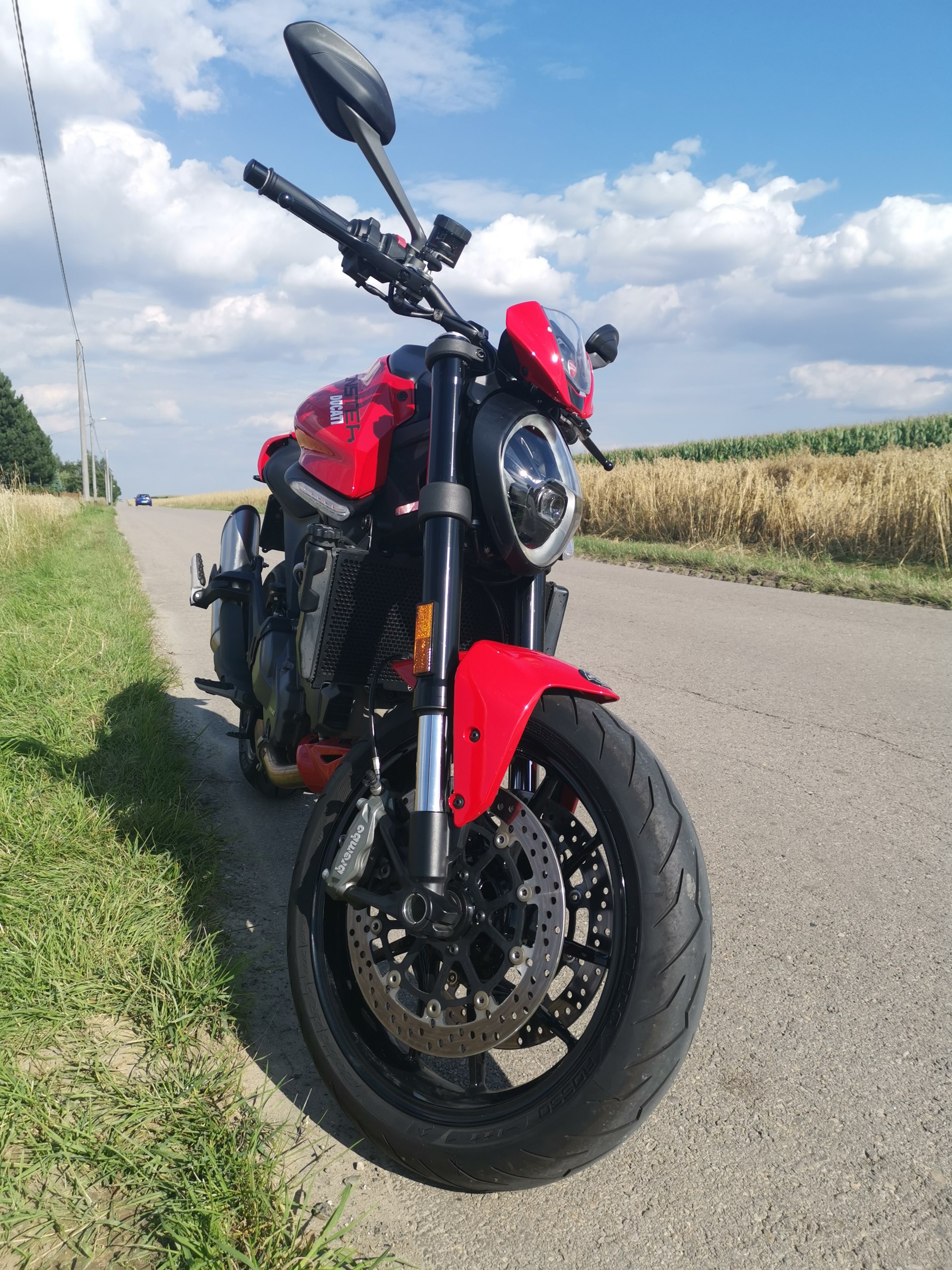Ducati Monster Top Speed & Acceleration Review - MotoStatz